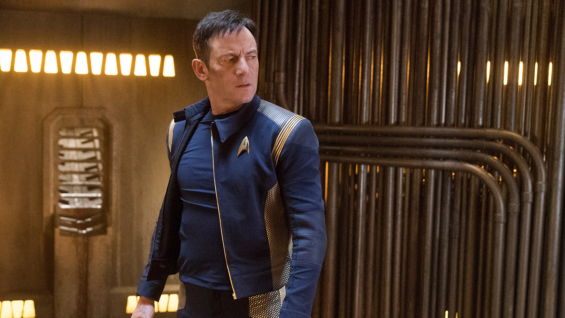 Captain Lorca Is More Than Meets The Eye On Star Trek: Discovery